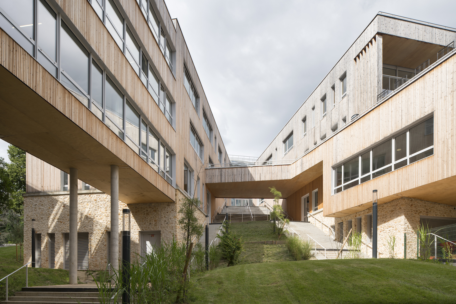 Lycée International - Epicuria Architectes